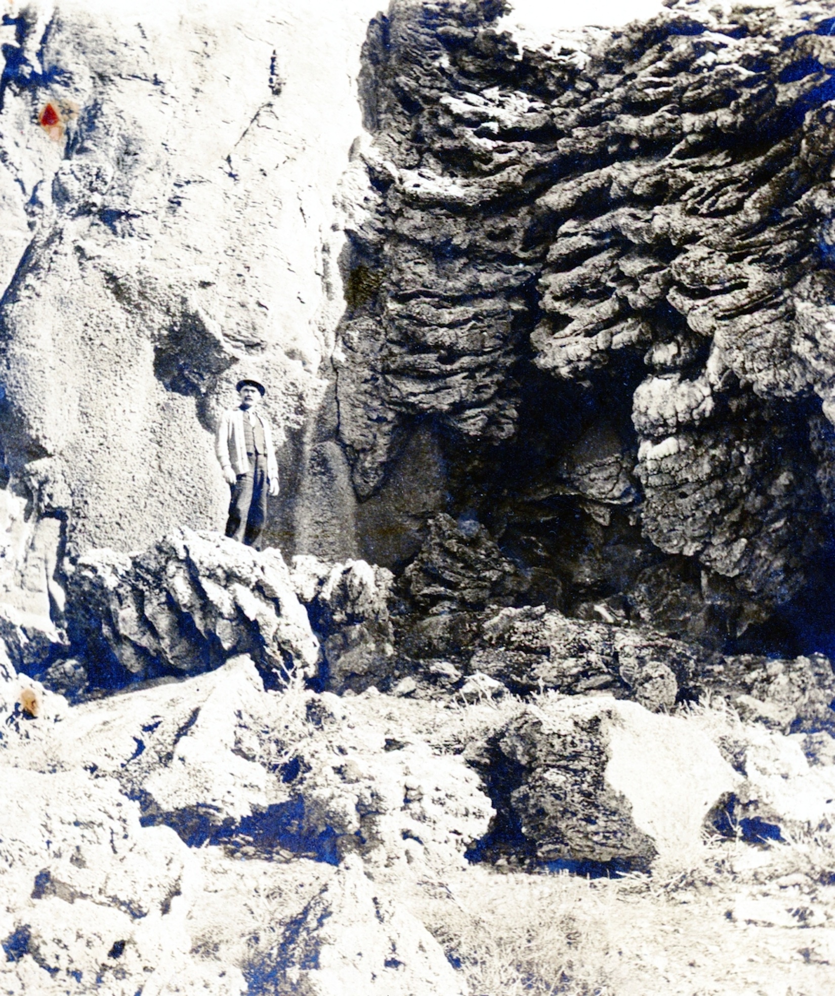 Tufa Formations | Exploring Lassen County's Past